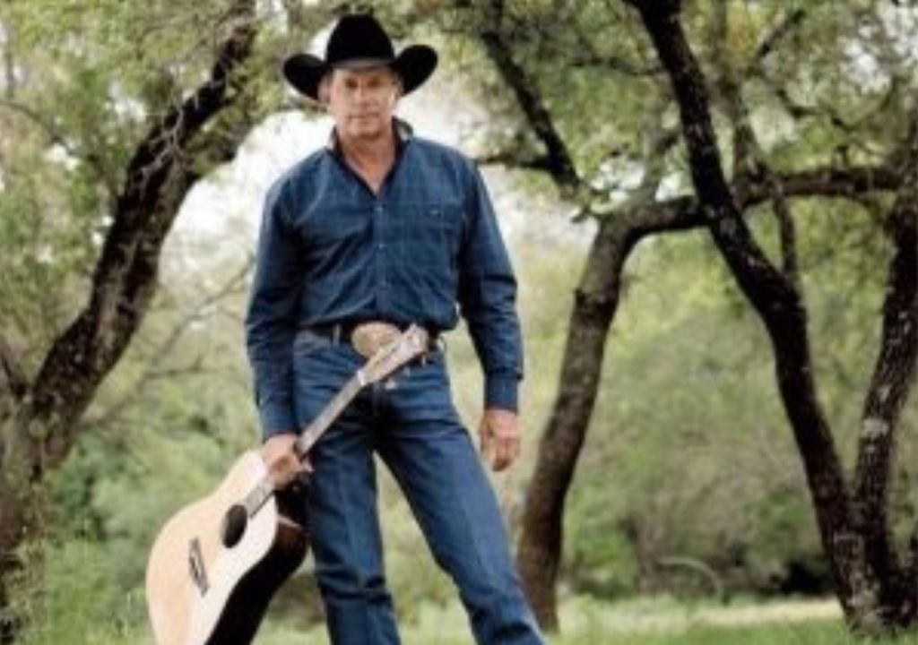 George Strait - Cowboys Like Us - MaiBeautySong