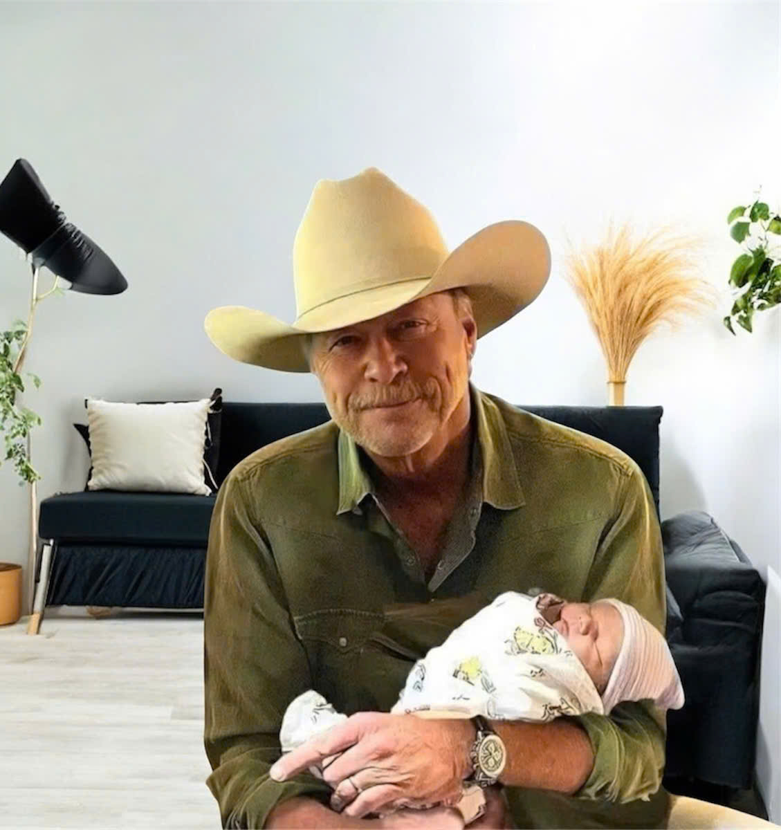 Alan Jackson - There's a New Kid In Town - MaiBeautySong